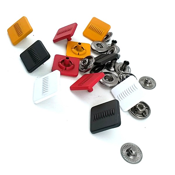 Snap Fasteners Multi Color Square Shape Patterned 15 x 15 mm